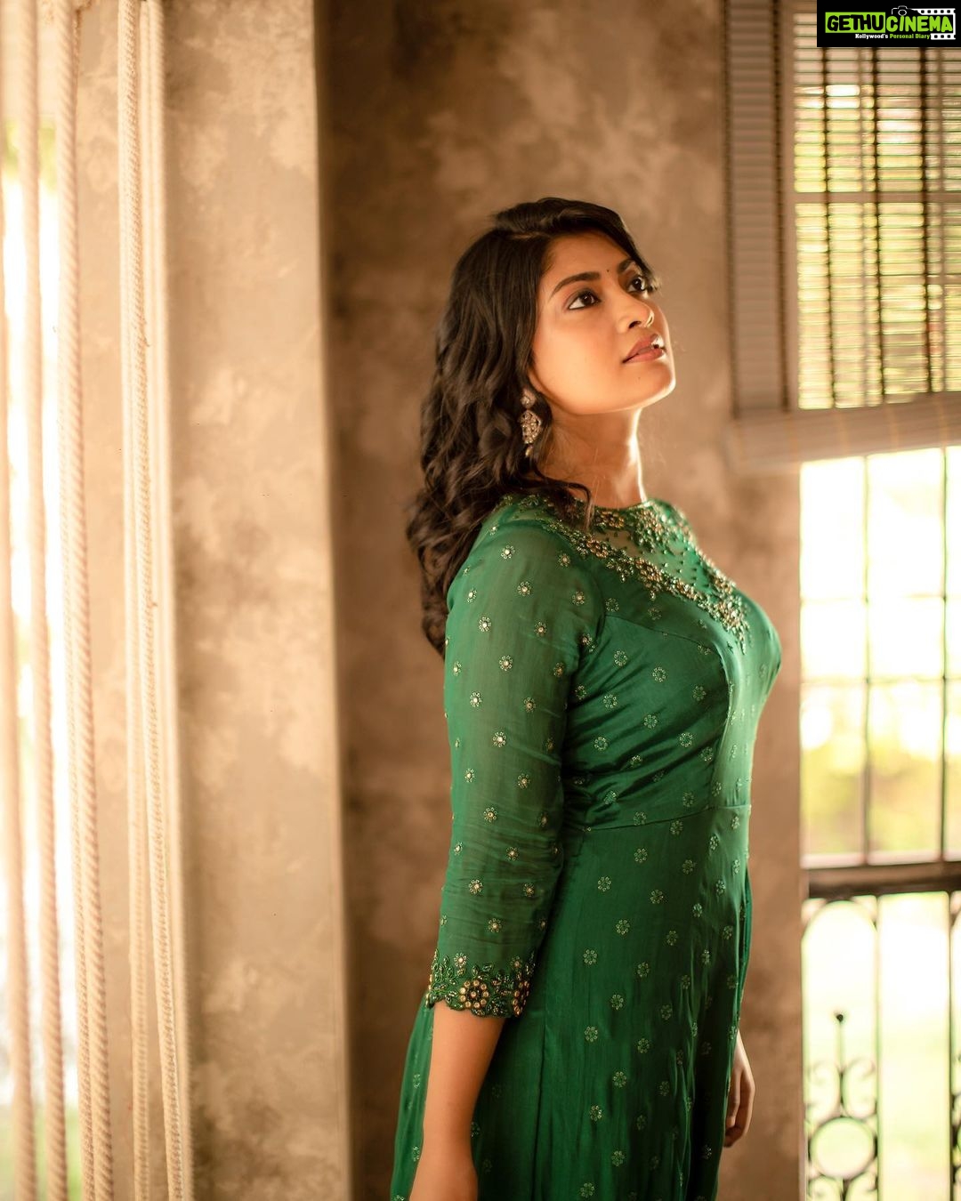 Ammu Abhirami Instagram – Soul full of sunshine Outfit @nirali_design ...