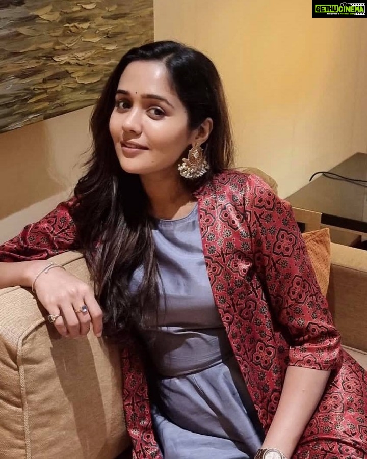 Ananya Instagram – Gud nit 💕 | Gethu Cinema