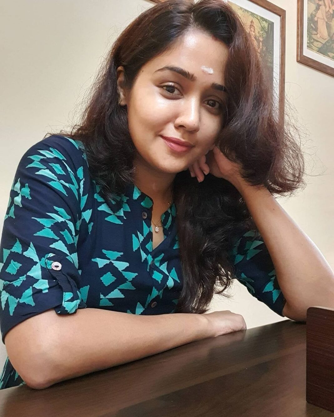 Actress Ananya HD Photos and Wallpapers November 2020 | Gethu Cinema