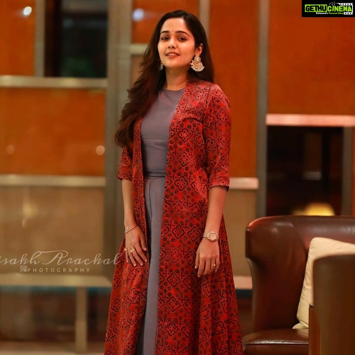 Ananya Instagram – Wearing@klumbyprajinajaanaki Mua@Sajithandsujith ...