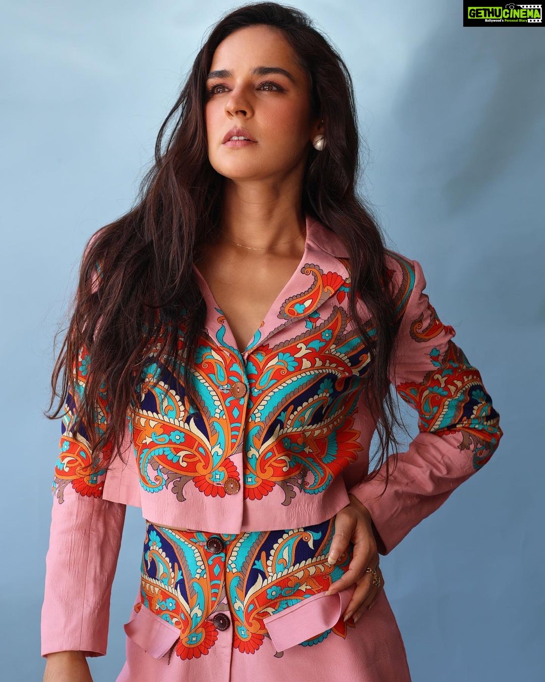 Angira Dhar Instagram – When you happy and you know it.. you just dance ...