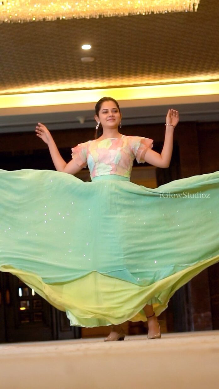 Actress Anitha Sampath HD Photos and Wallpapers July 2023 | Gethu Cinema