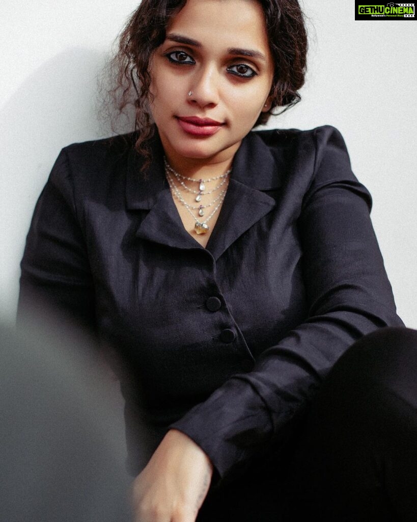 Actress Ann Augustine HD Instagram Photos and Wallpapers December 2020 ...