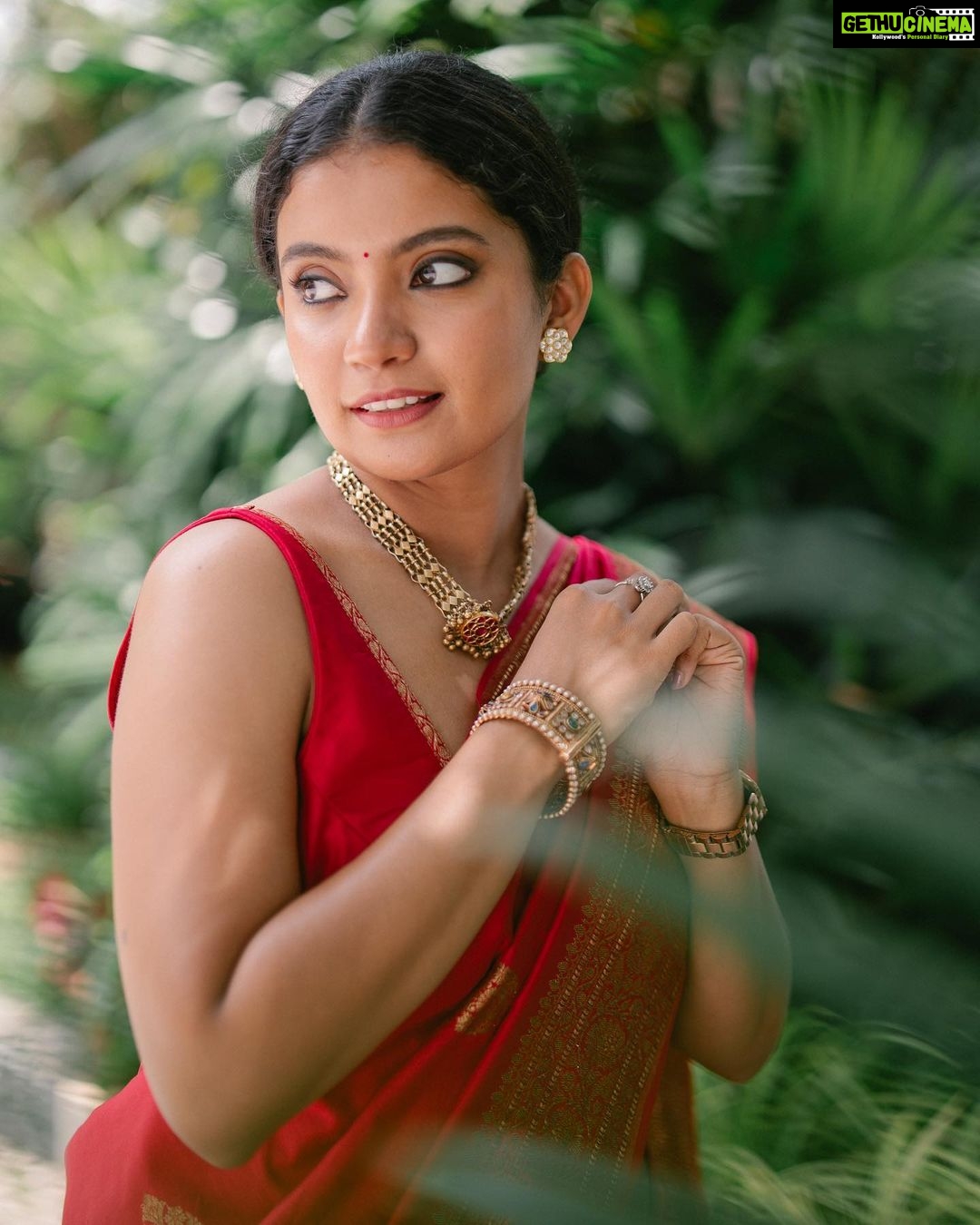 Anna Ben Instagram – 📷 @sk_abhijith MUA @glammakeupstudio_ Blouse ...