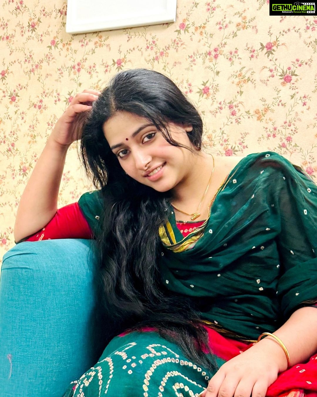 Actress Anu Sithara HD Instagram Photos and Wallpapers January 2023 ...