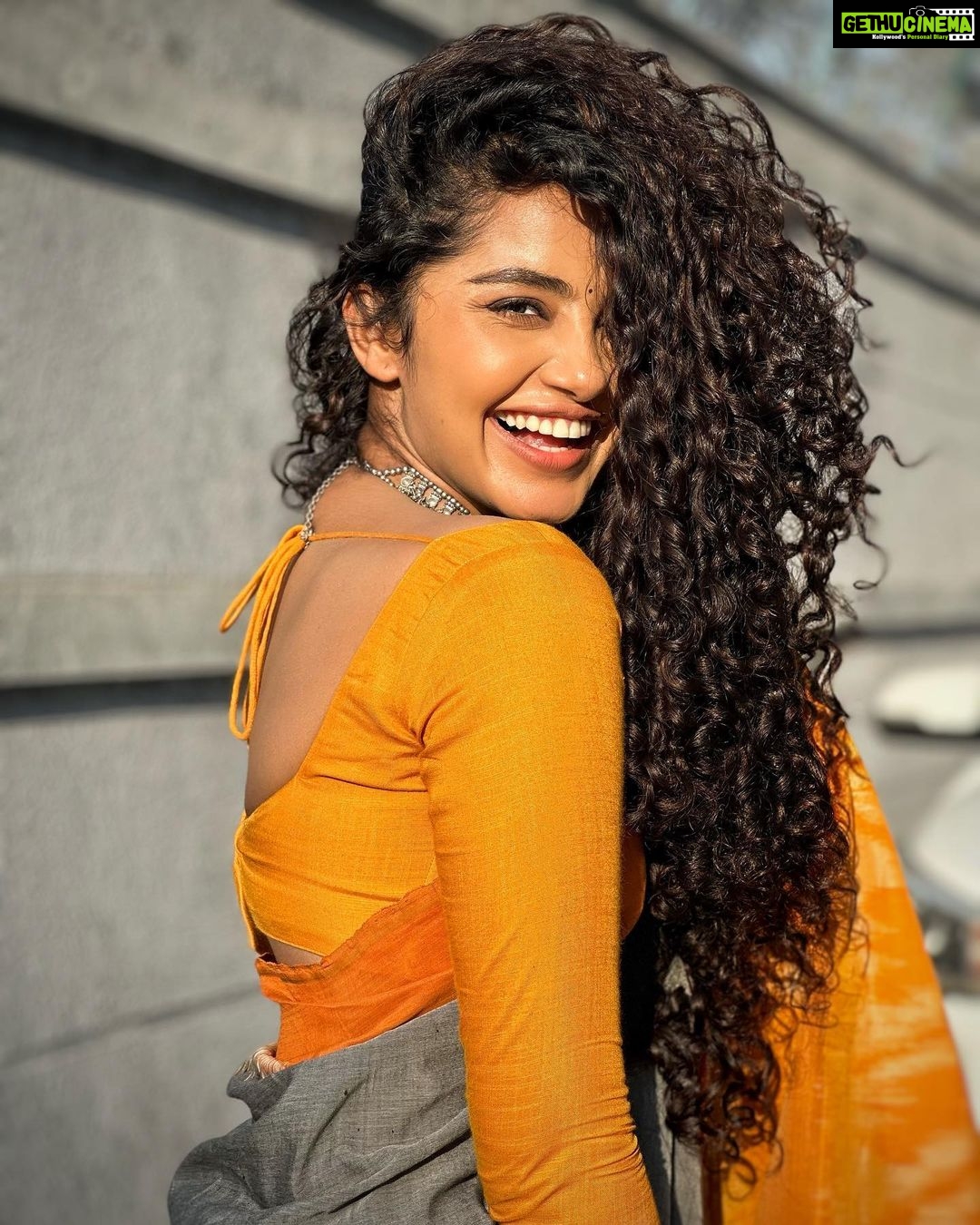 Actress Anupama Parameswaran HD Instagram Photos and Wallpapers January 2023 | Gethu Cinema