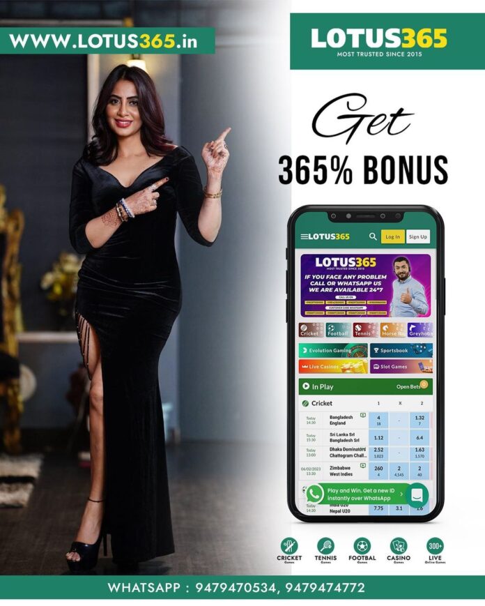 Actress Arshi Khan HD Photos and Wallpapers May 2023 | Gethu Cinema