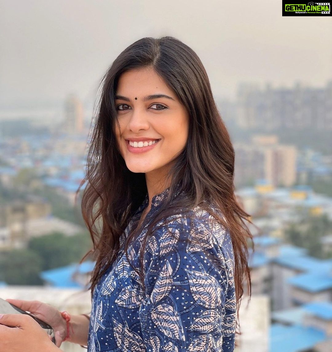 Asha Bhat Instagram – May your day be filled with moments that make you smile 😁 #tuesdaythoughts ...