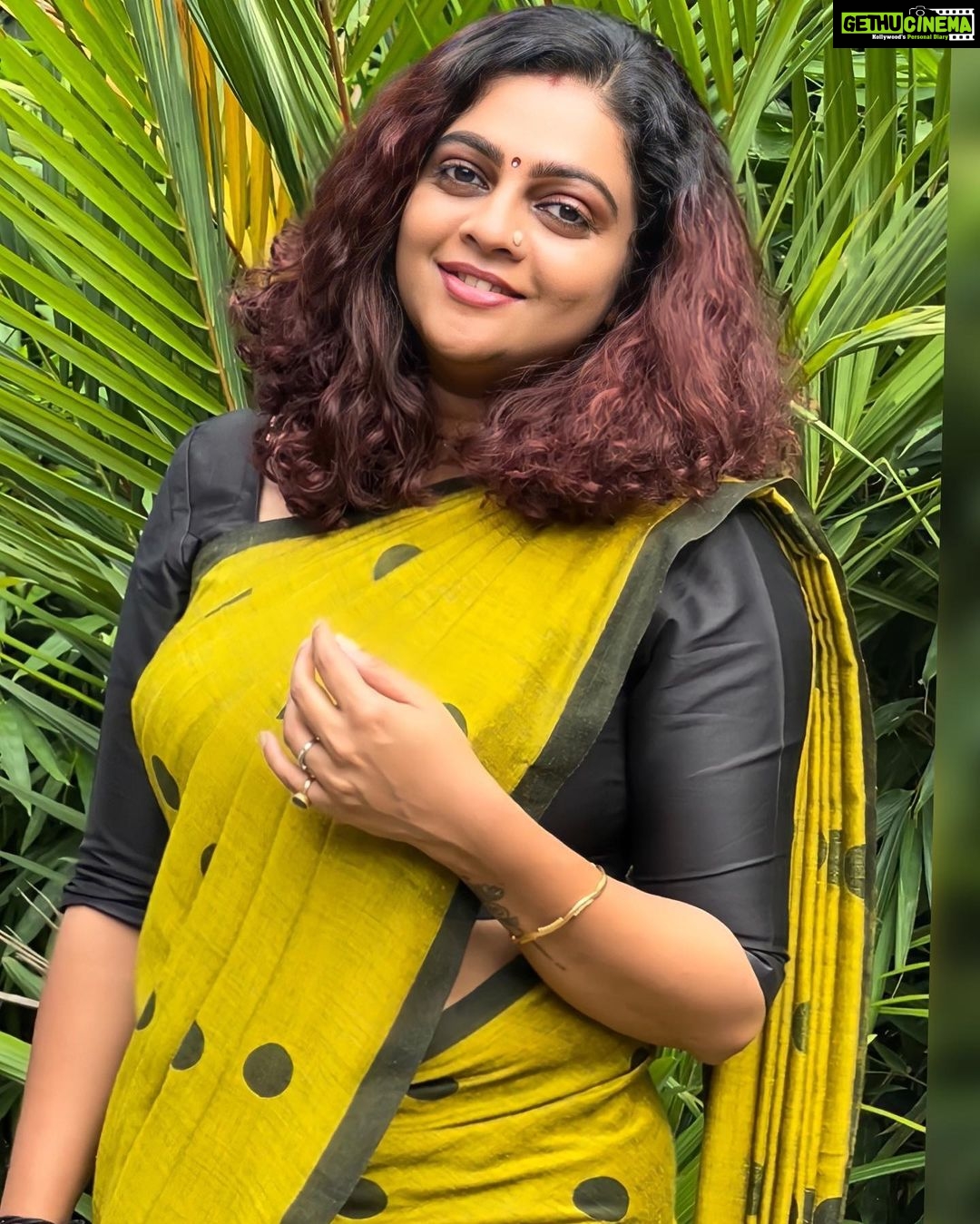 Aswathy Sreekanth Instagram – Be good to her, she is rare 🙂🥰 # ...