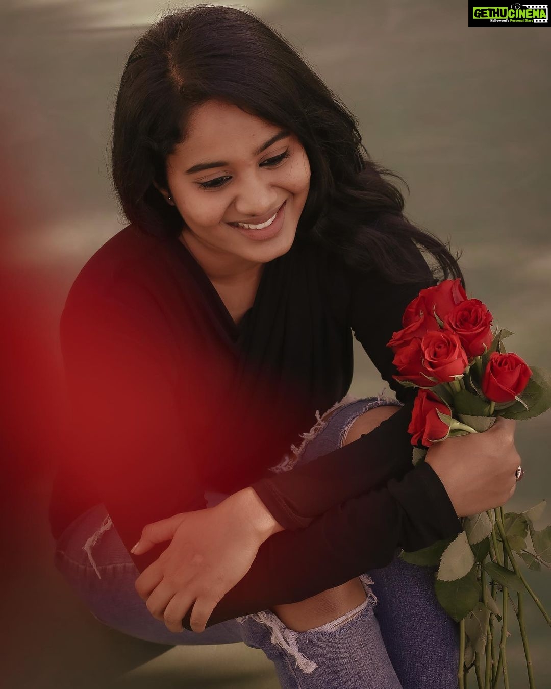 Actress Brigida HD Instagram Photos and Wallpapers February 2023 ...