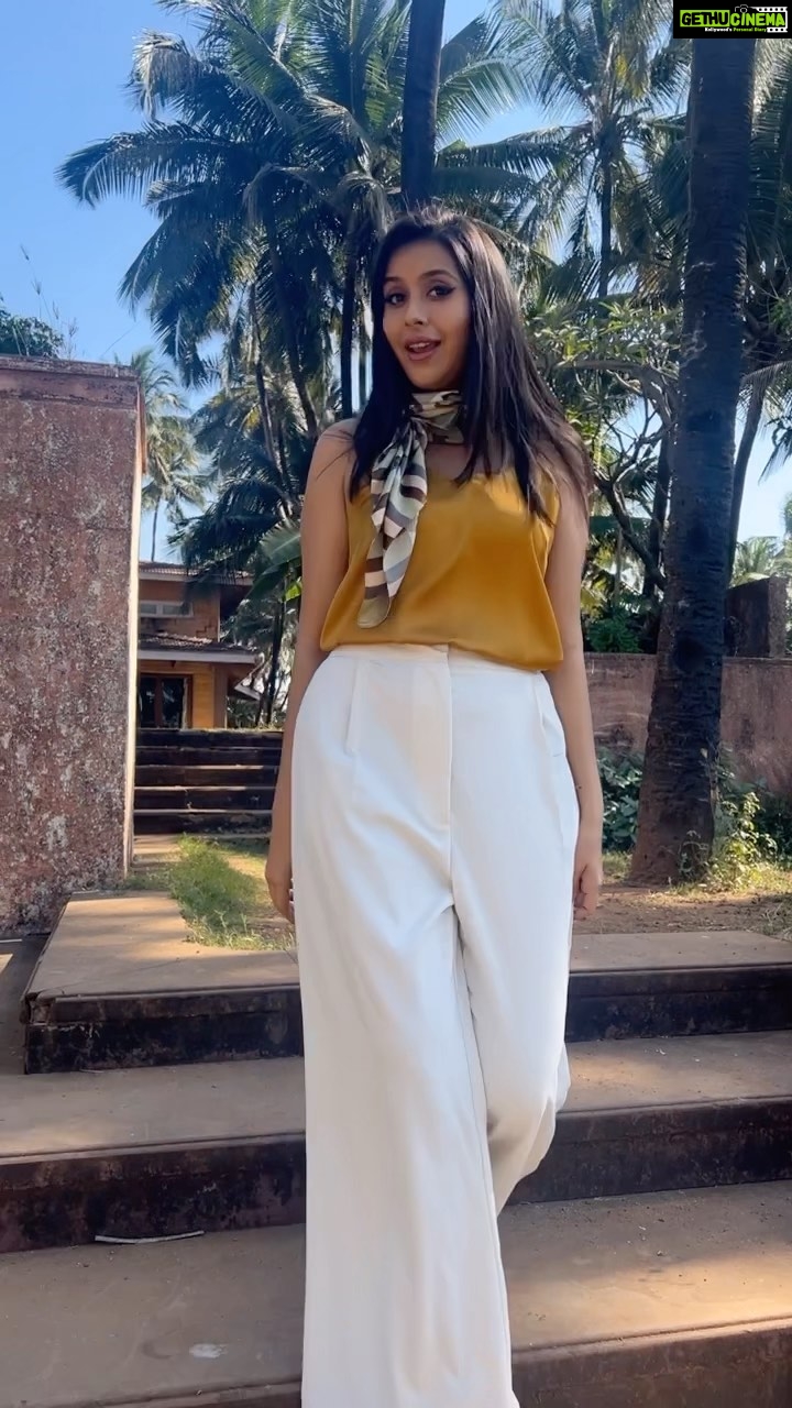 Charu Asopa Instagram – Panna ki Tamanna hai ki Heera mujhe mil jaye ...