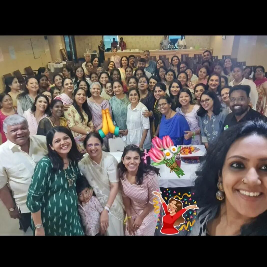 Actress Devadarshini HD Photos and Wallpapers April 2023 | Gethu Cinema