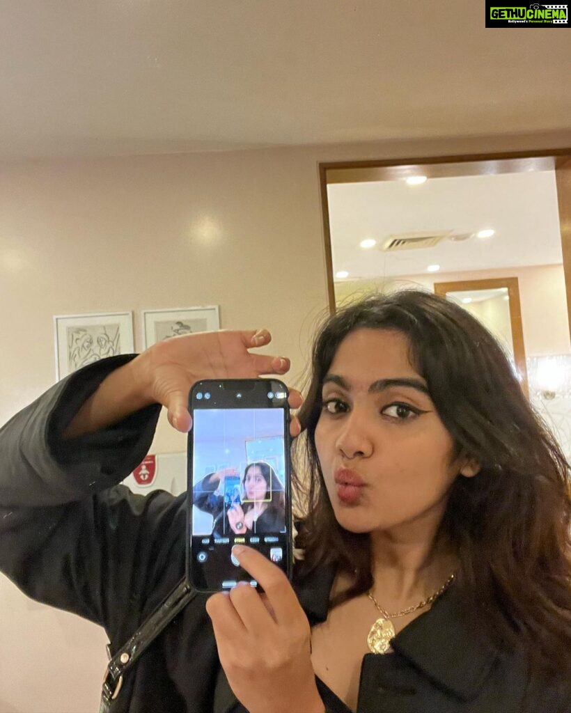 Actress Devika Sanjay HD Instagram Photos and Wallpapers September 2022 ...