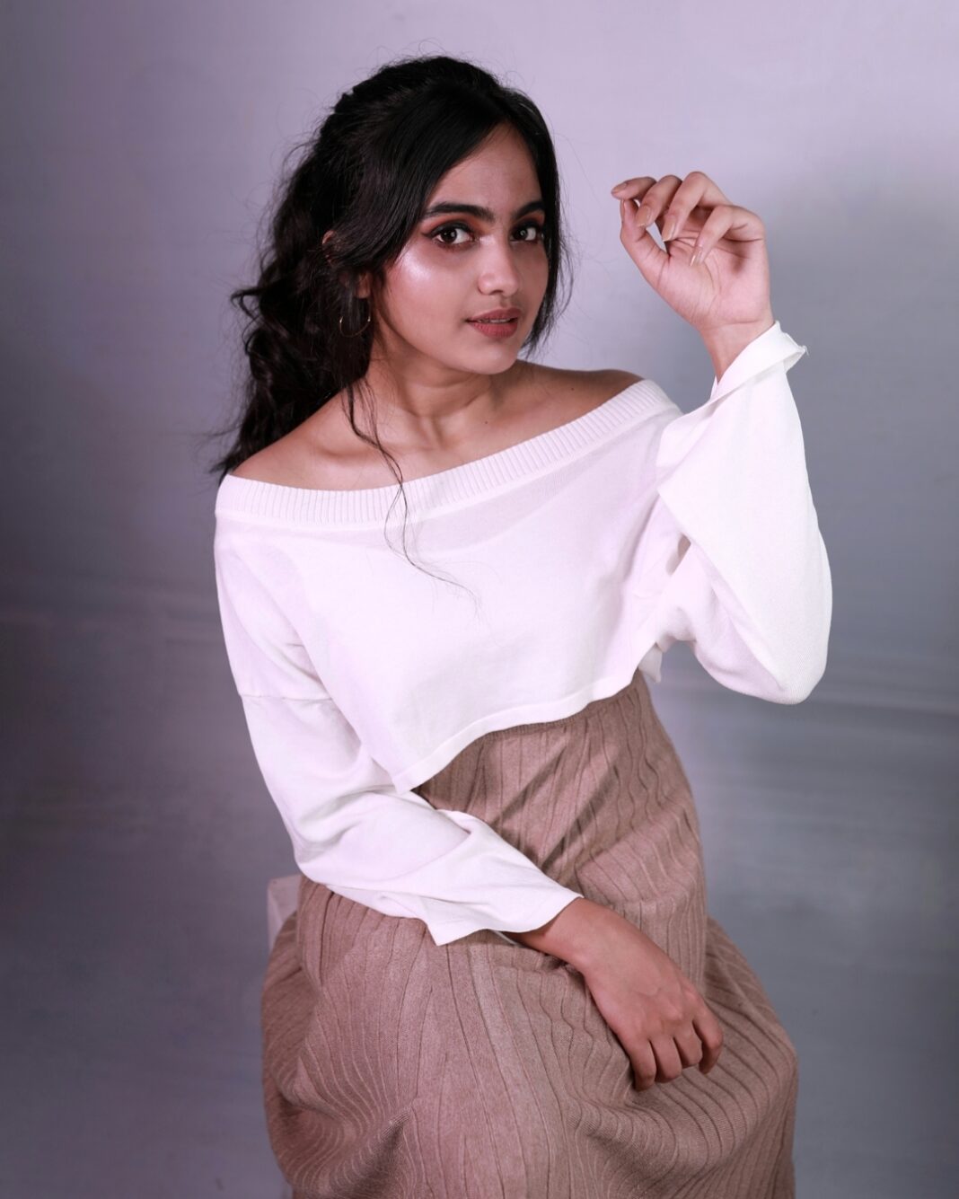 Actress Devika Sanjay HD Photos and Wallpapers August 2021 | Gethu Cinema