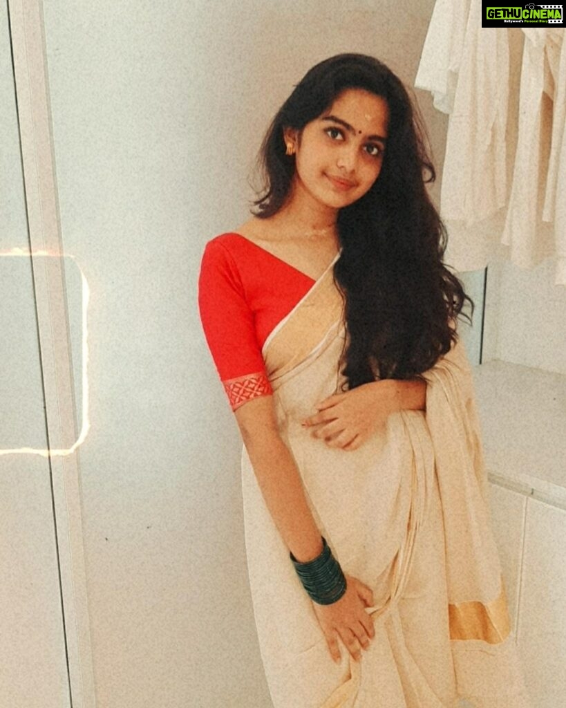 Devika Sanjay Instagram - yuh huh🎈 - Gethu Cinema