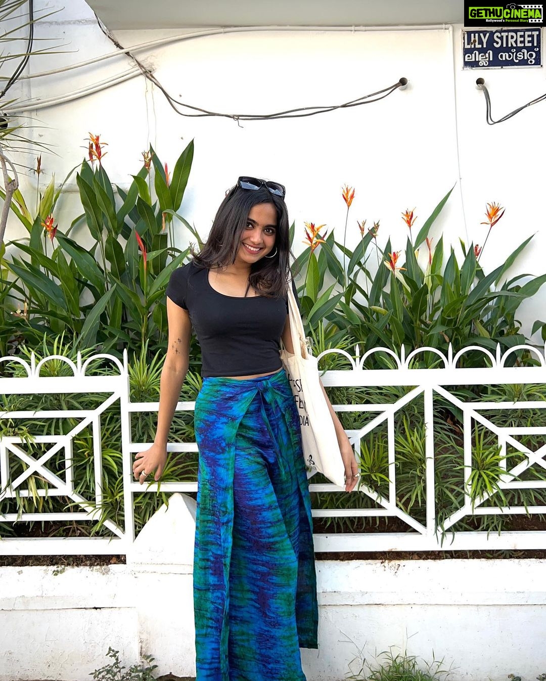 Devika Sanjay Instagram – amma takes nice pictures | Gethu Cinema