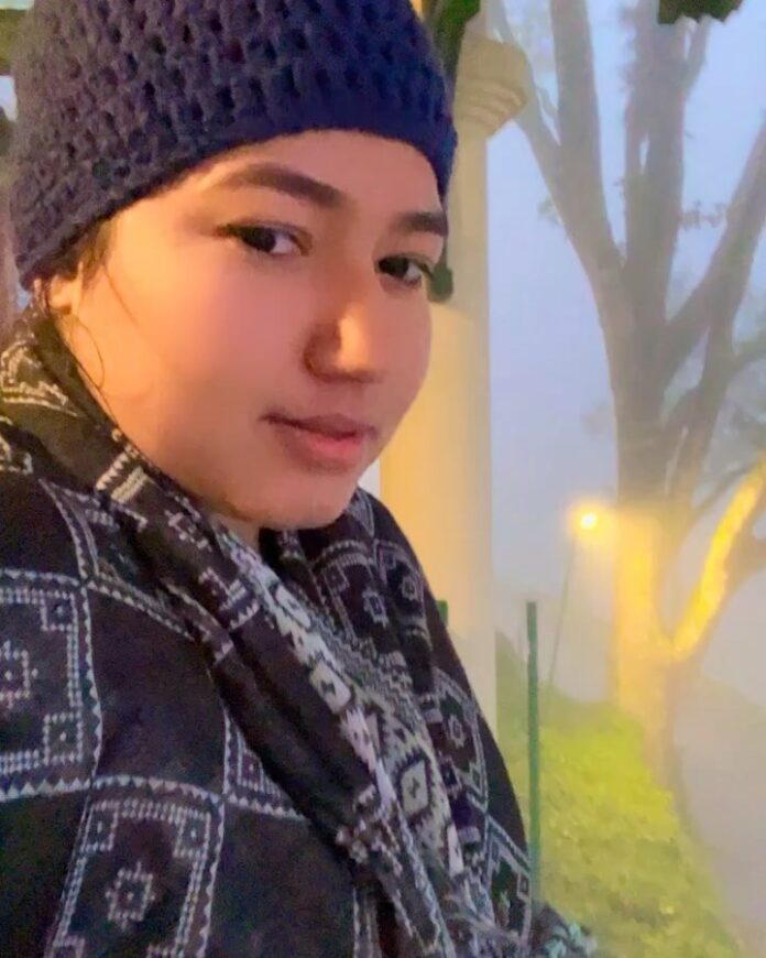 Actress Grace Antony HD Photos and Wallpapers September 2022 - Gethu Cinema