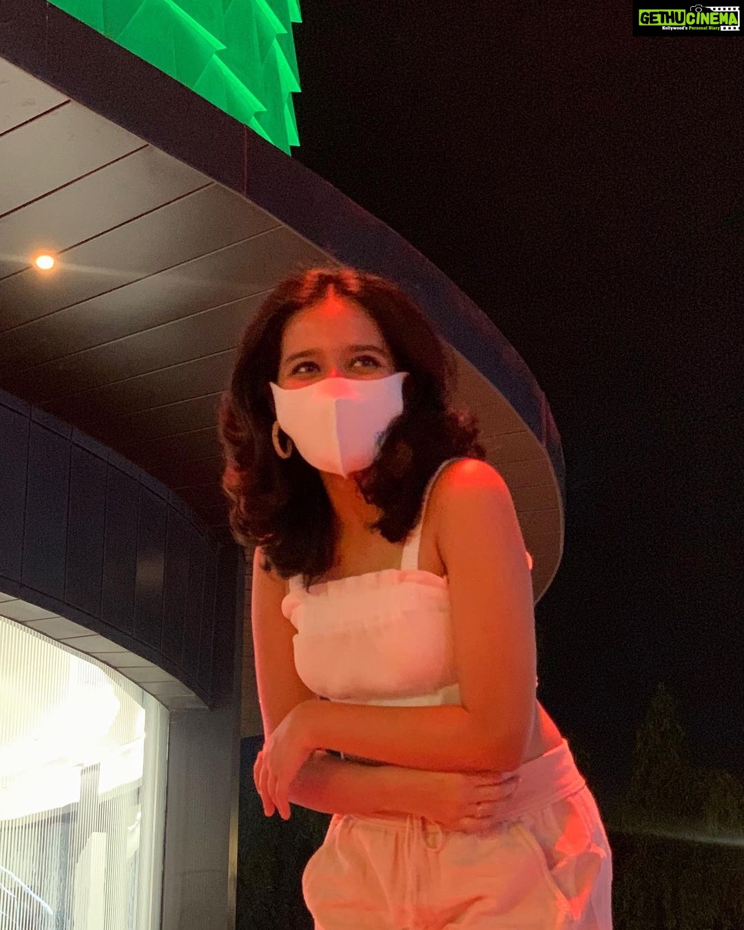 Actress Haniya Nafisa HD Instagram Photos and Wallpapers May 2023 ...