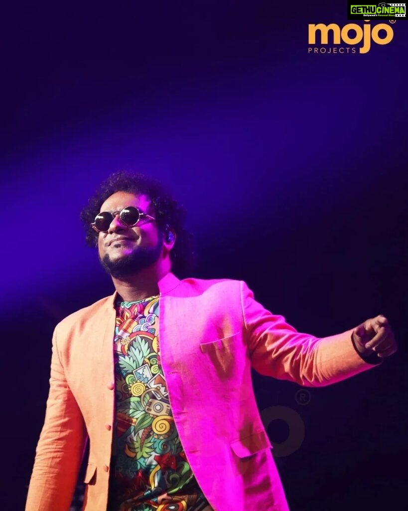 Singer Haricharan HD Instagram Photos and Wallpapers May 2023 | Gethu ...