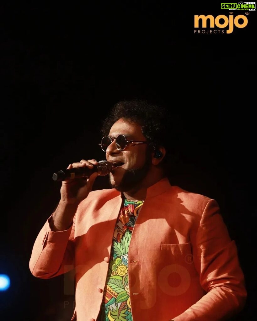 Singer Haricharan HD Instagram Photos and Wallpapers May 2023 | Gethu ...