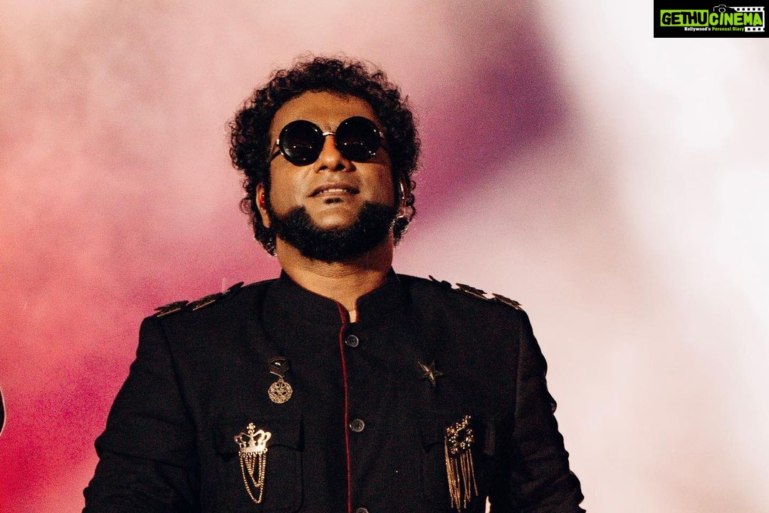 Singer Haricharan HD Instagram Photos and Wallpapers March 2023 | Gethu ...