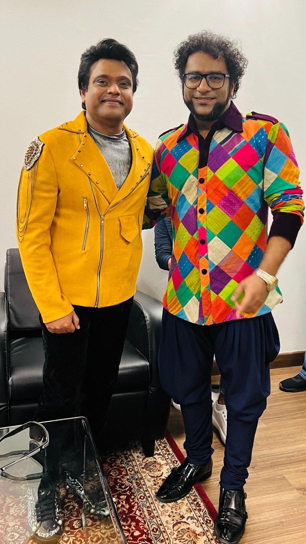 Singer Haricharan HD Photos and Wallpapers May 2023 | Gethu Cinema