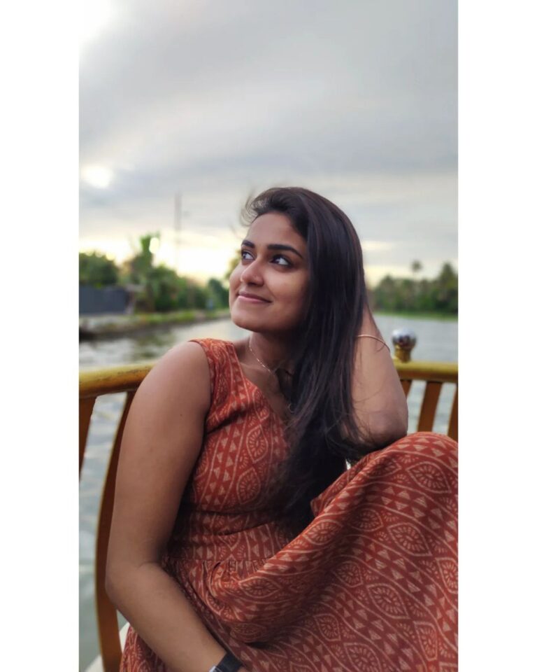 Actress Haritha G Nair HD Photos and Wallpapers October 2022 - Gethu Cinema