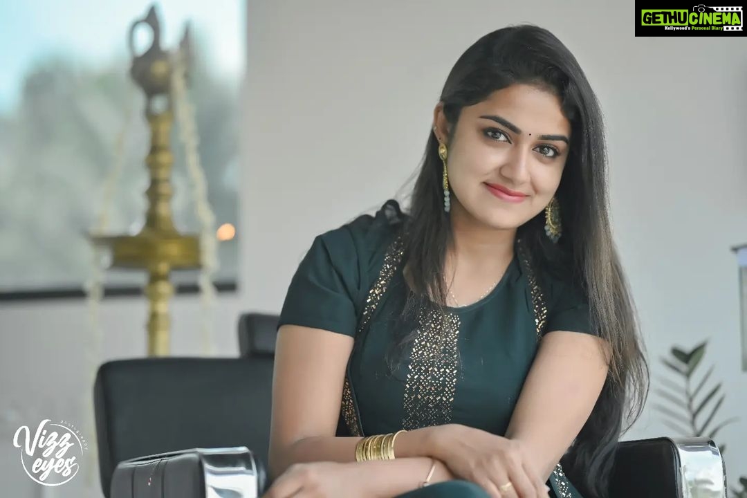 Haritha G Nair Instagram – Say GREEN💚 📸 :@vizz__eyes_photography ...