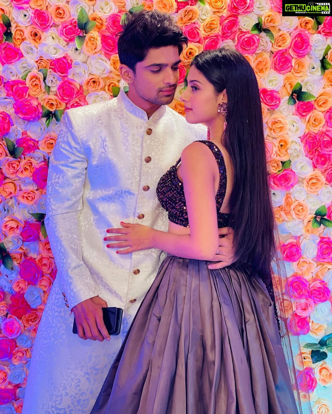 Isha Malviya Instagram – ♥️🧿 1st, 2nd, 3rd or 4th? . @aebyborntoshine ...