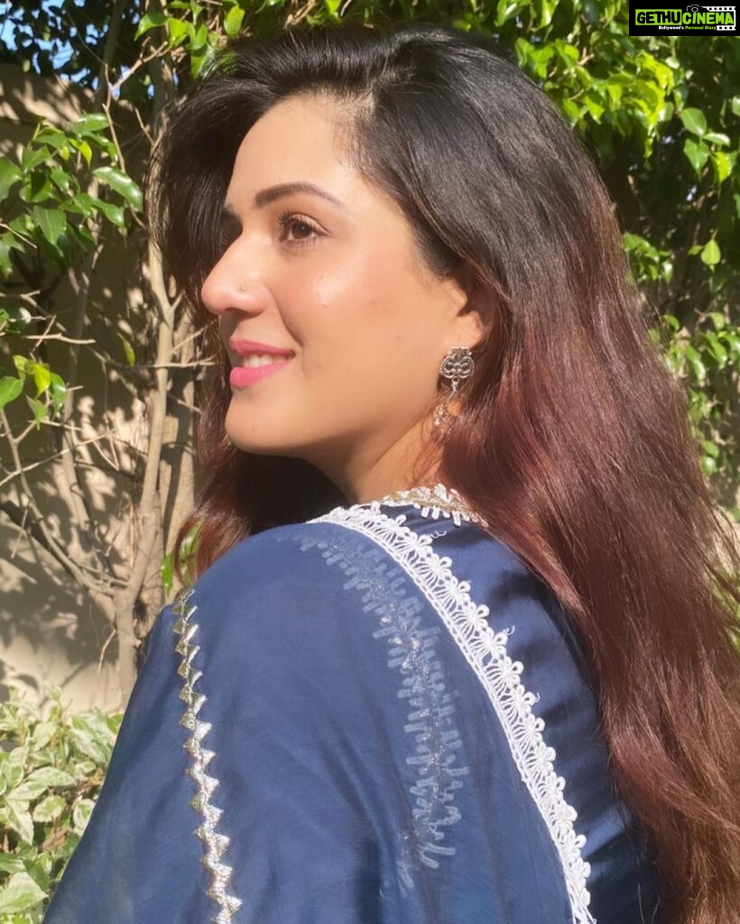 Actress Isha Rikhi HD Instagram Photos and Wallpapers February 2022 ...