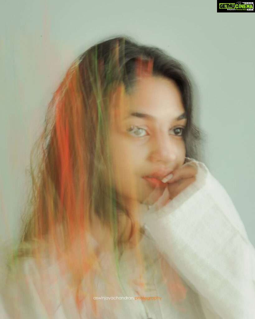 Actress Ivana HD Instagram Photos and Wallpapers March 2023 | Gethu Cinema