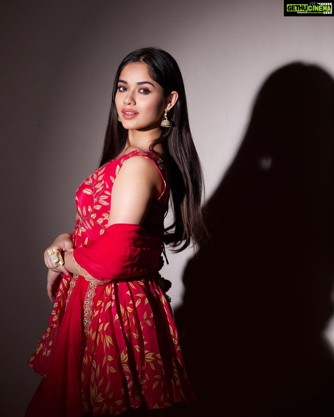 Actress Jannat Zubair Rahmani HD Instagram Photos and Wallpapers June ...
