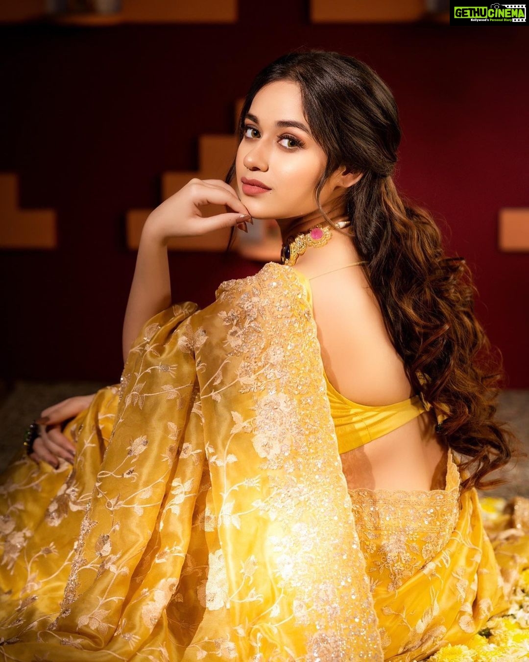 Actress Jannat Zubair Rahmani HD Instagram Photos and Wallpapers June ...