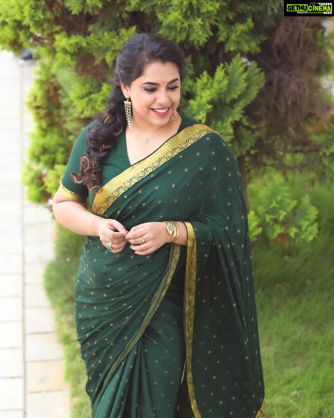 Jewel Mary's Most Liked Photos and Posts - Gethu Cinema