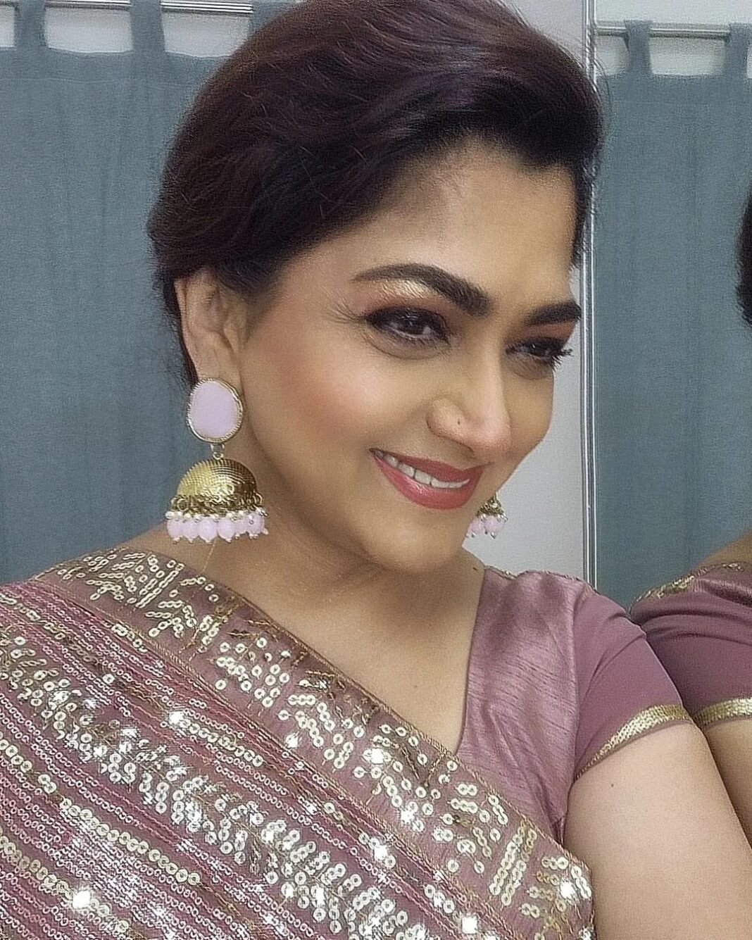 Actress Kushboo HD Photos and Wallpapers March 2023 - Gethu Cinema