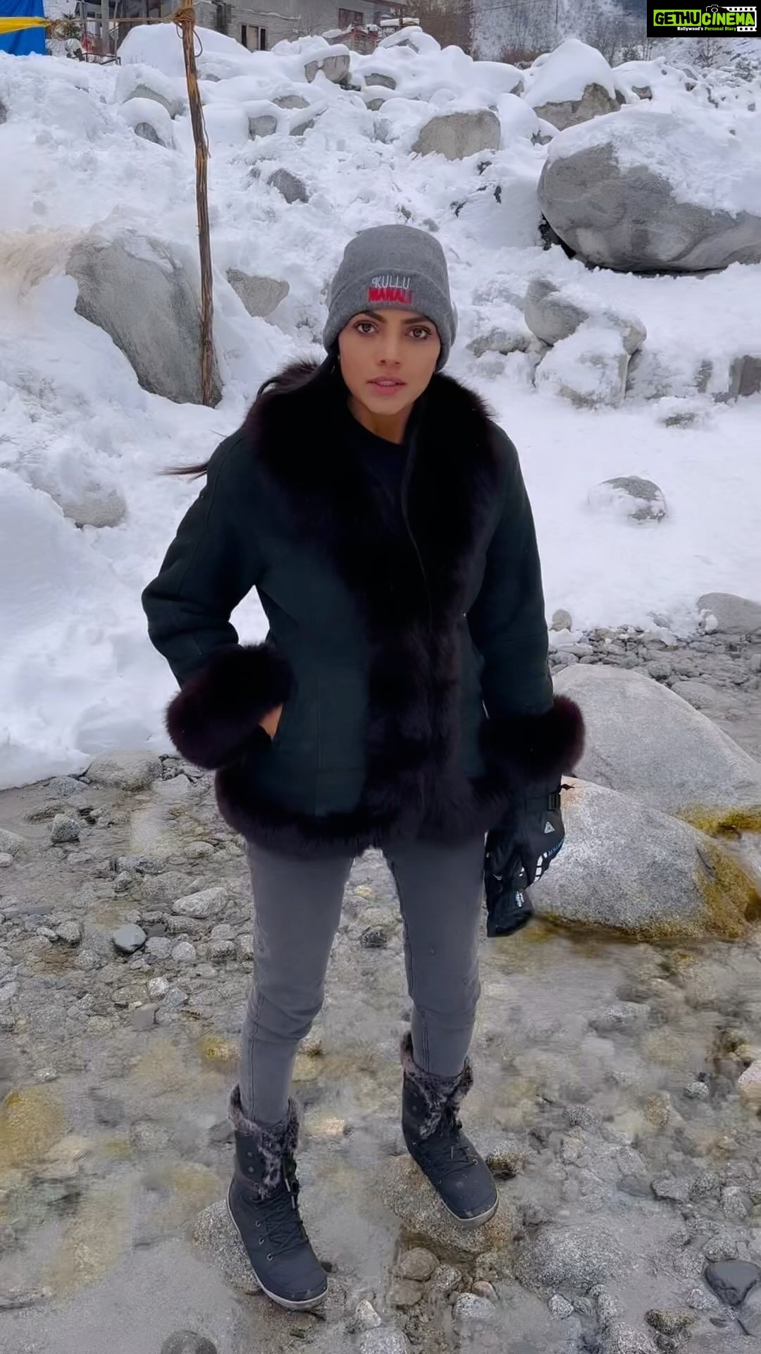 Actress Lahari Shari HD Instagram Photos and Wallpapers January 2023 ...