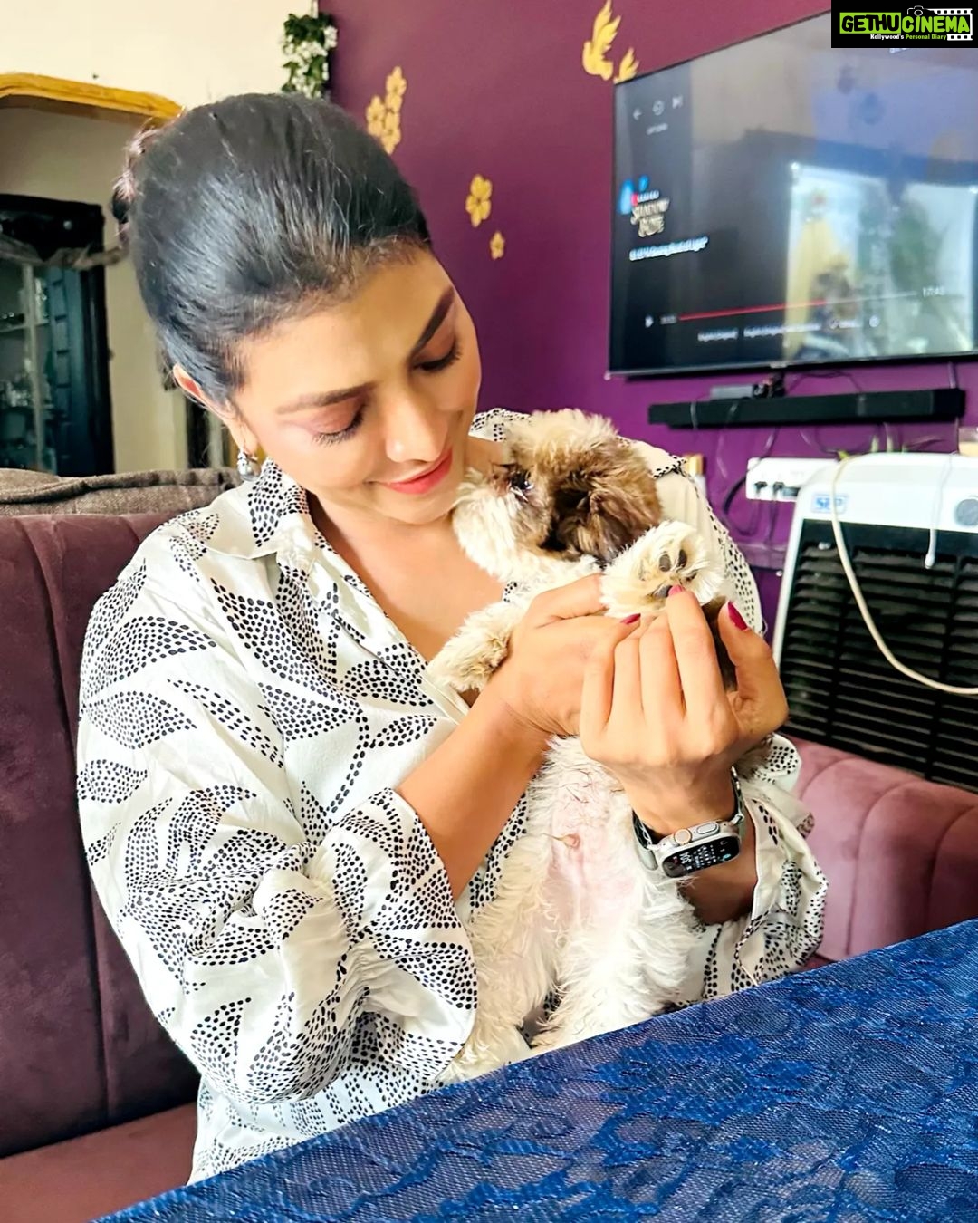 Actress Lahari Shari HD Instagram Photos and Wallpapers April 2023 ...