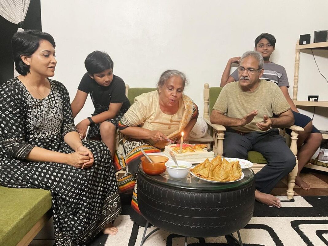 Actress Lena Kumar HD Photos and Wallpapers December 2022 - Gethu Cinema