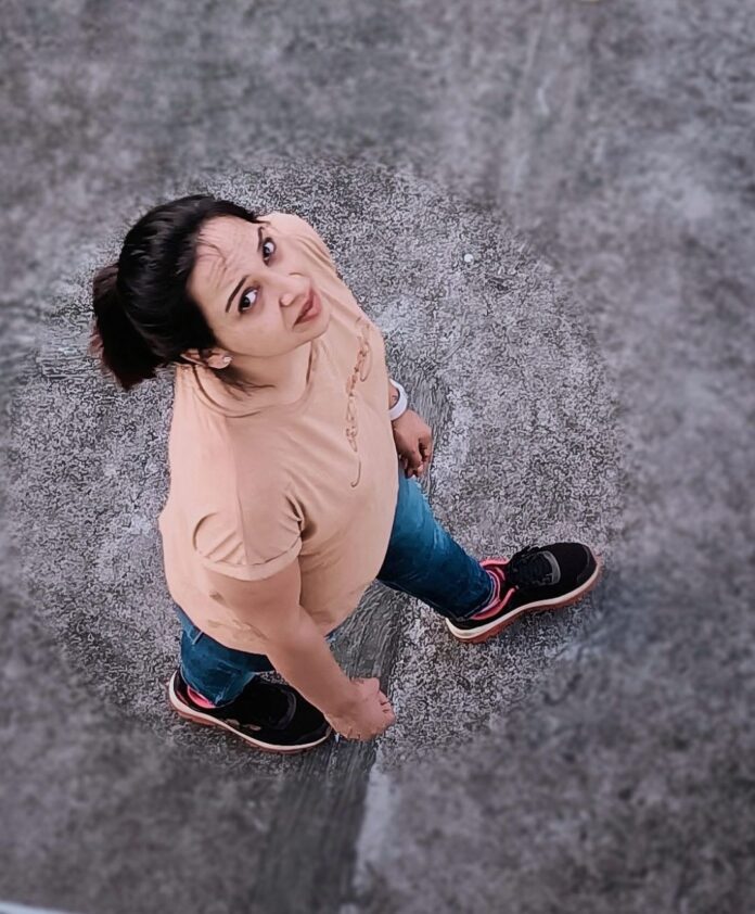 Actress Lena Kumar HD Photos and Wallpapers July 2022 - Gethu Cinema