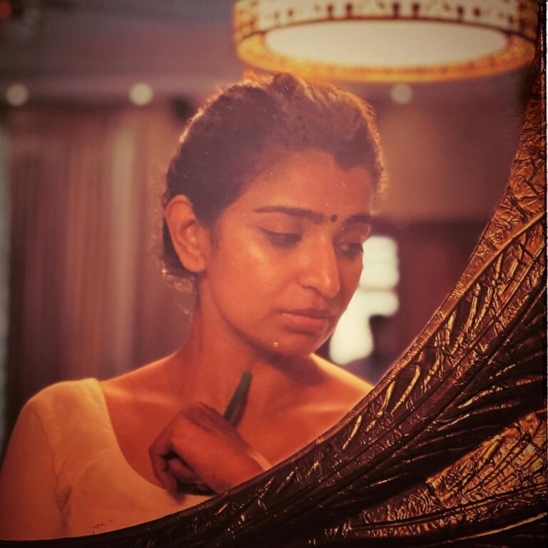 Actress Lisha Chinnu HD Instagram Photos and Wallpapers August 2022 ...