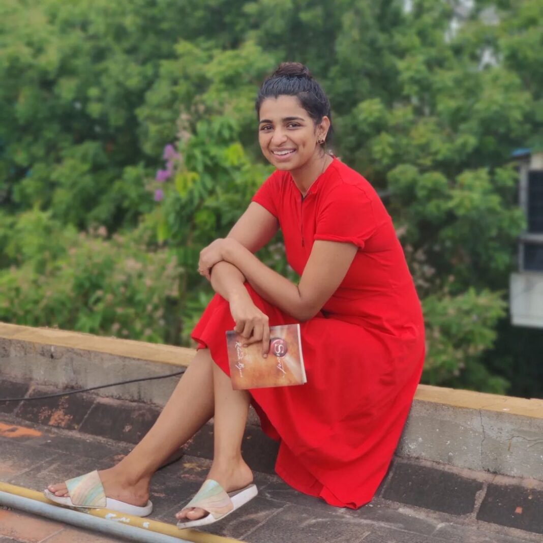 Actress Lisha Chinnu HD Photos and Wallpapers June 2022 | Gethu Cinema