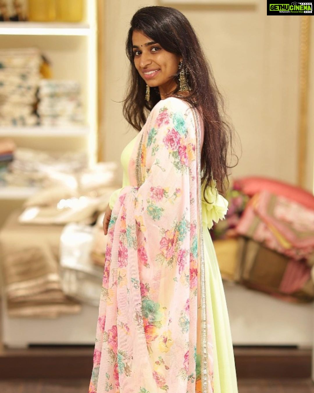 Lisha Chinnu Instagram – Everyone has a chapter , they don’t read it ...