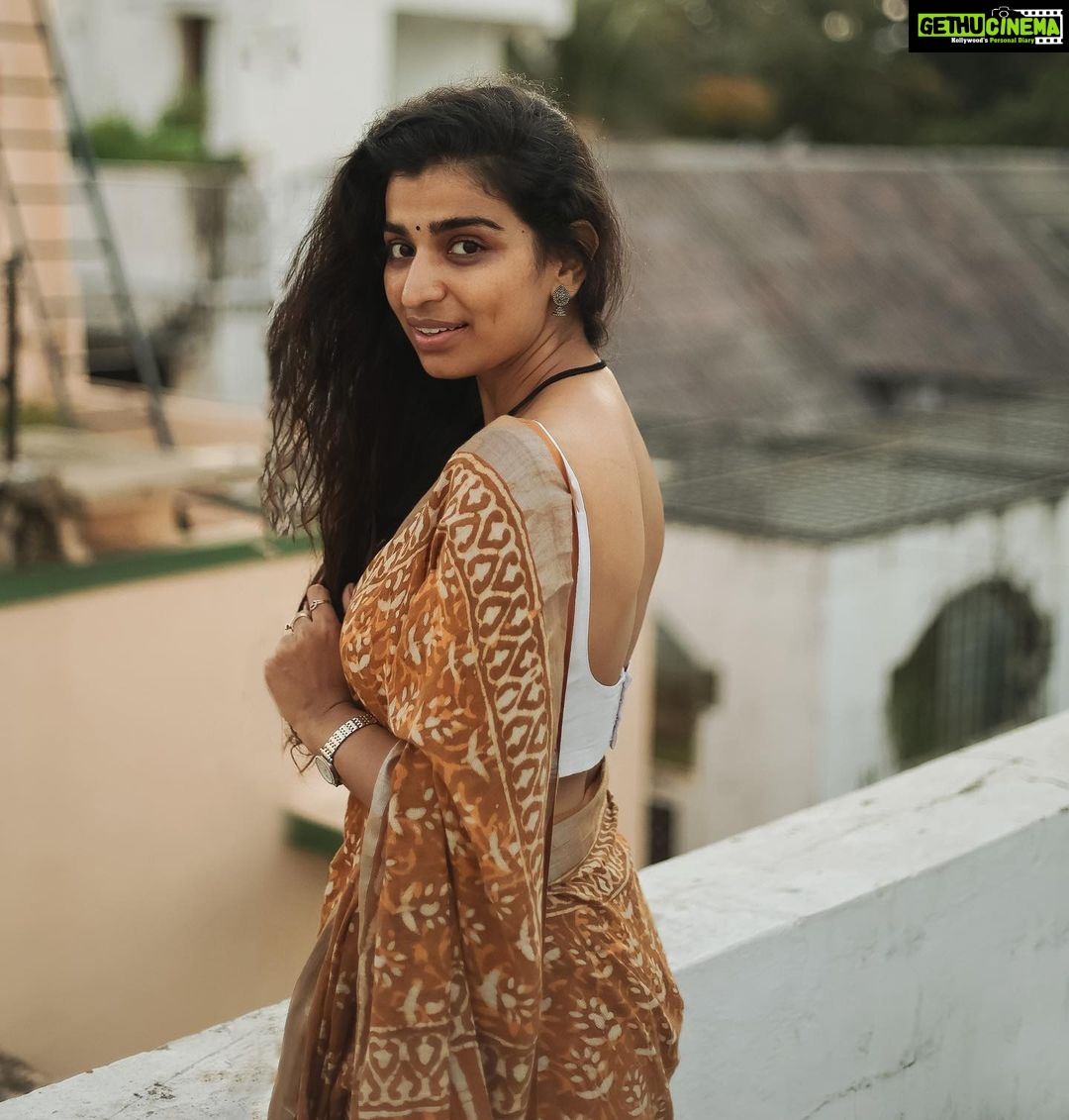 Lisha Chinnu Most Liked Photos and Posts | Gethu Cinema