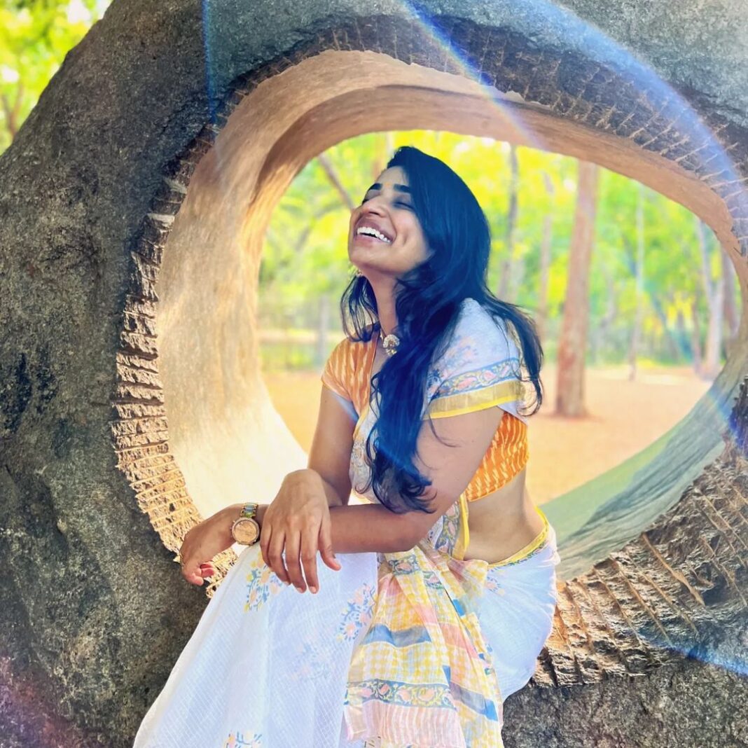 Actress Lisha Chinnu HD Instagram Photos and Wallpapers August 2022 ...