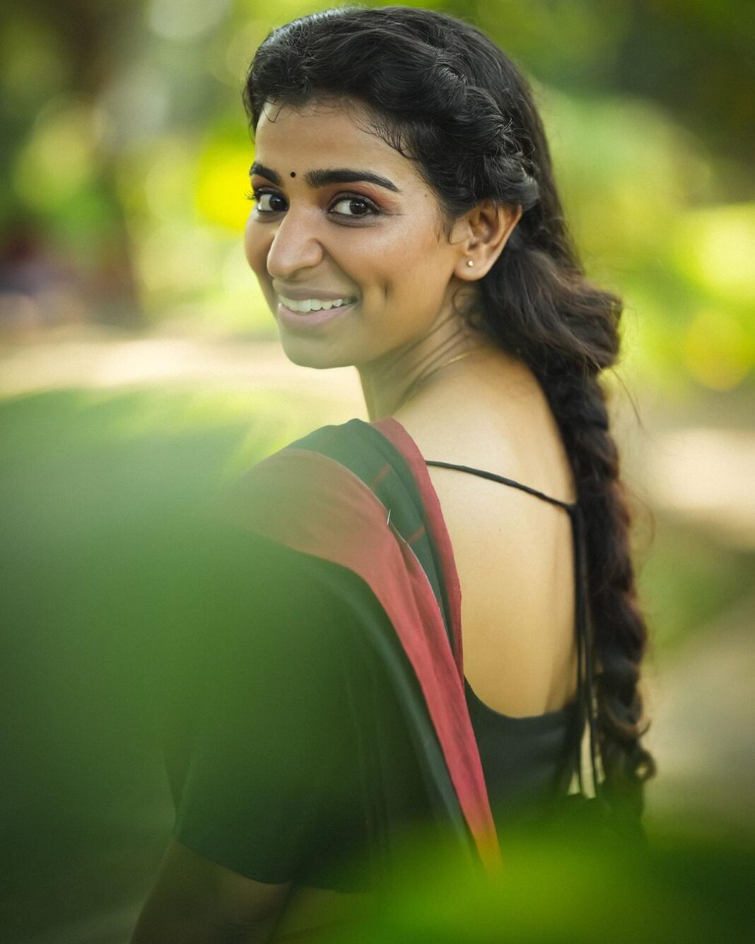 Actress Lisha Chinnu HD Photos and Wallpapers March 2023 | Gethu Cinema