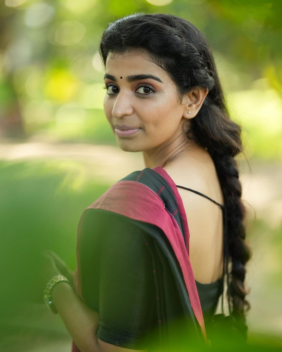 Actress Lisha Chinnu HD Photos and Wallpapers March 2023 | Gethu Cinema