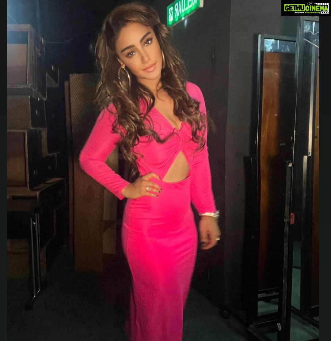 Mahek Chahal Instagram – #thecalmafterthestorm #workmode Kuala Lumpur ...