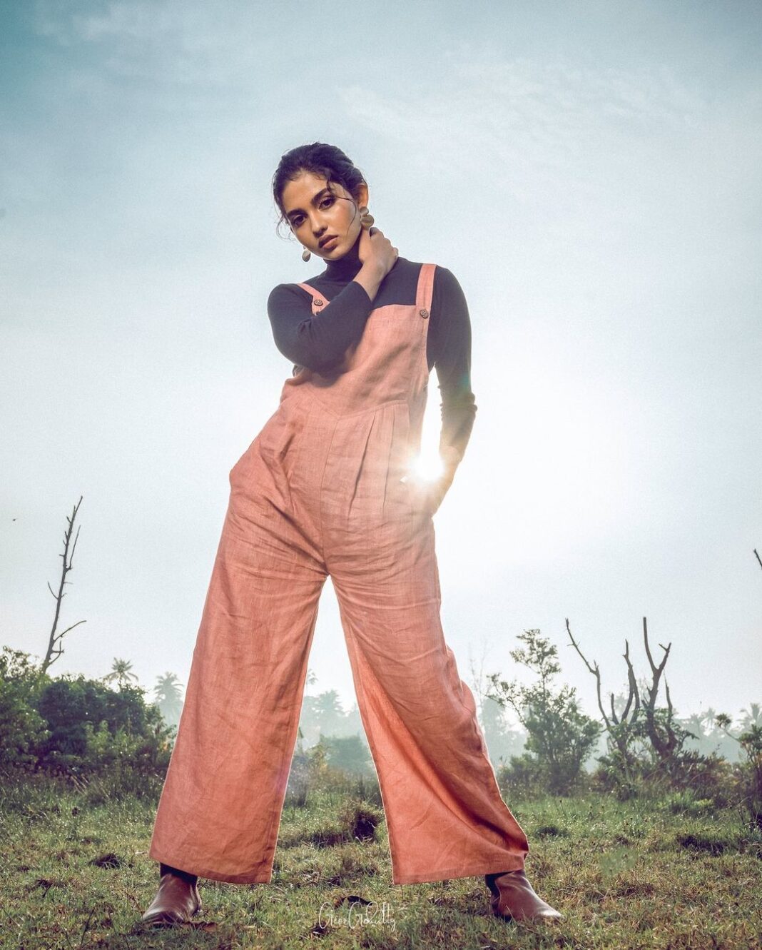 Actress Mamitha Baiju HD Photos and Wallpapers September 2022 | Gethu ...