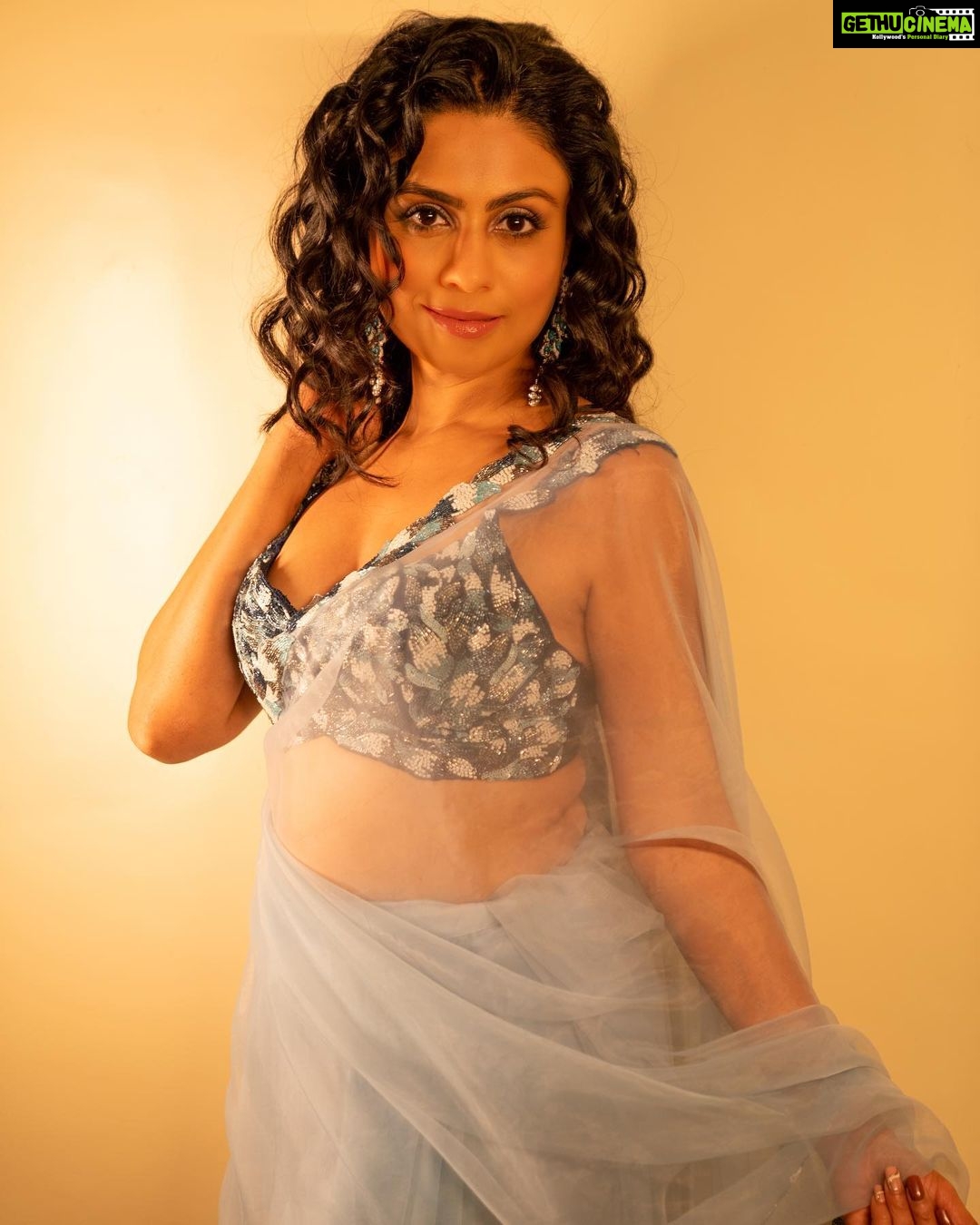 Actress Manasi Parekh HD Instagram Photos and Wallpapers February 2023 | Gethu Cinema