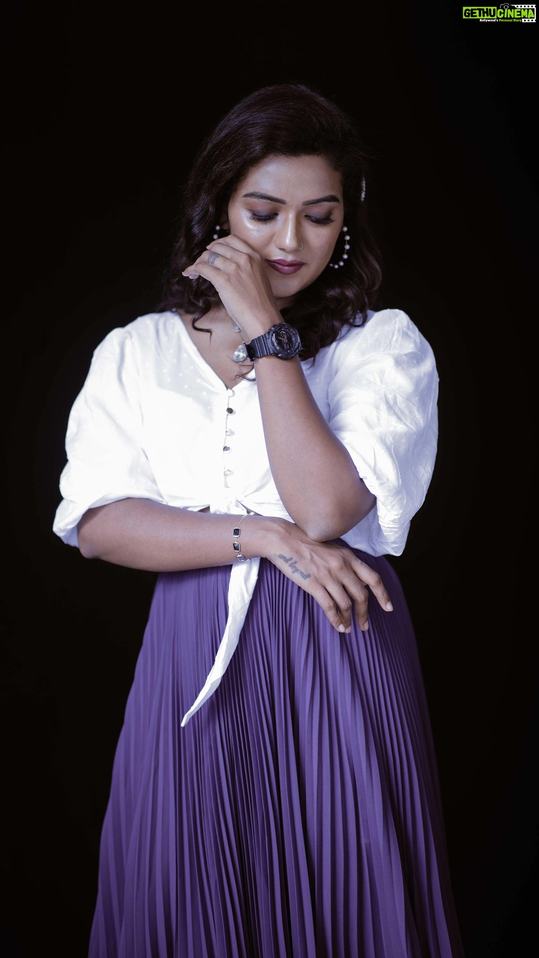 Actress Mareena Michael Kurisingal HD Instagram Photos and Wallpapers September 2022 | Gethu Cinema